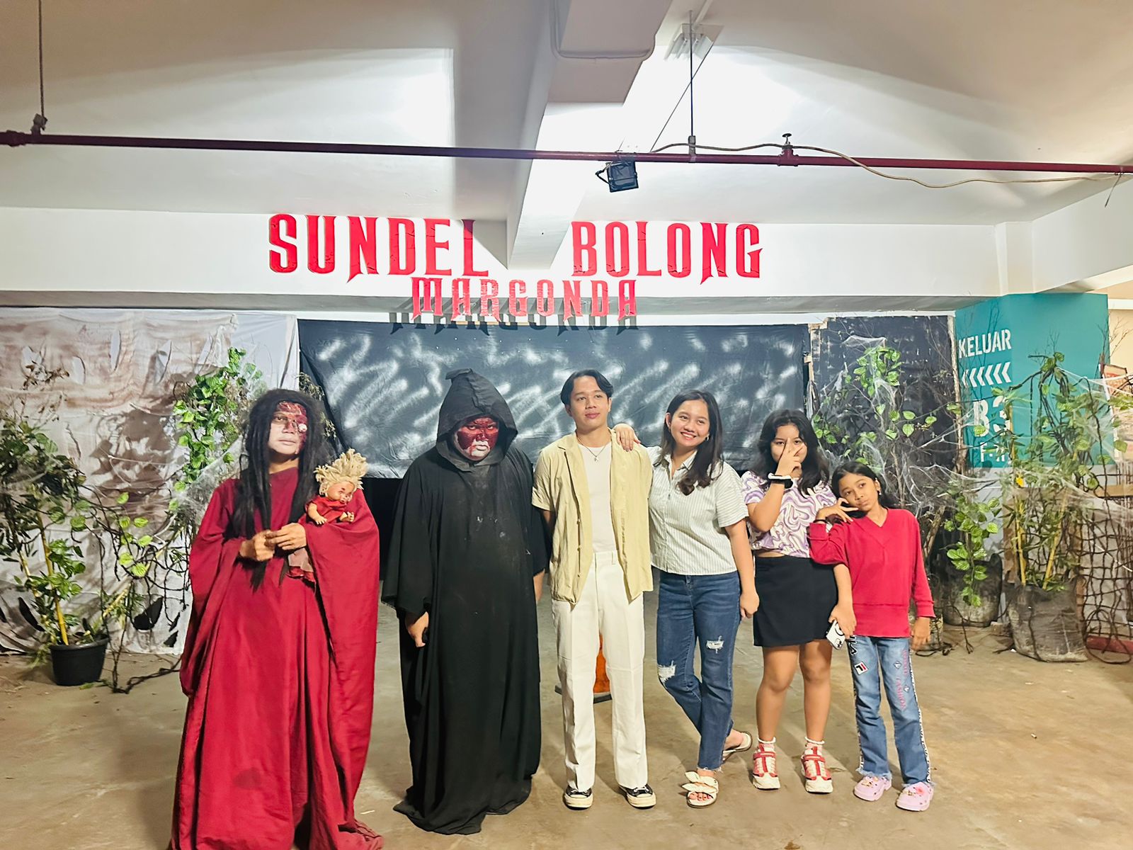 Wisata Rumah Hantu Jakarta Hadirkan Sundel Bolong Margonda di Pesona ...